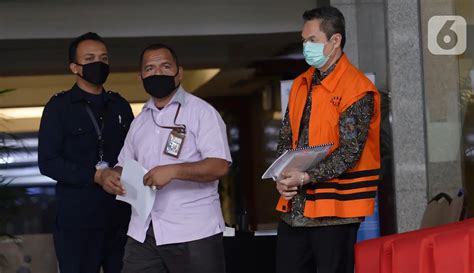 FOTO Mantan Direktur Keuangan AP II Divonis 2 Tahun 6 Bulan Penjara