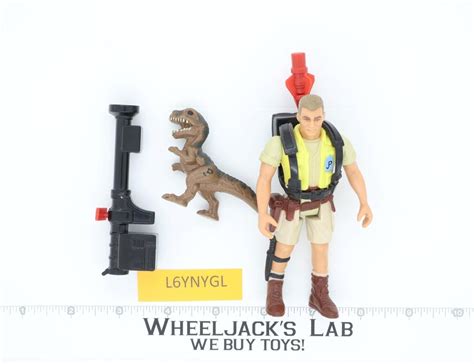 Robert Muldoon Series 1 Jurassic Park 1993 Kenner Vintage Action Figure