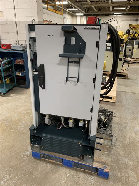 Used Kuka Kr 100 2 Pa 4 Axis Palettizing Robot W Krc 2 Ed05 Control