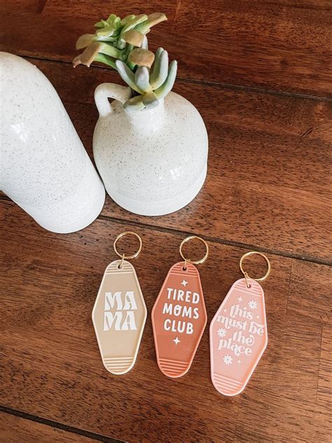 Funny Retro Keychain Retro Motel Keychain Cute Retro Style Hotel