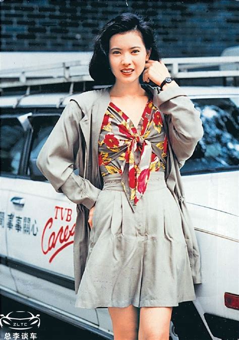 蓝洁瑛的座驾，90年代开敞篷跑车，破产后打出租车被人嫌弃搜狐汽车搜狐网 ファッション ファッションアイデア 服装