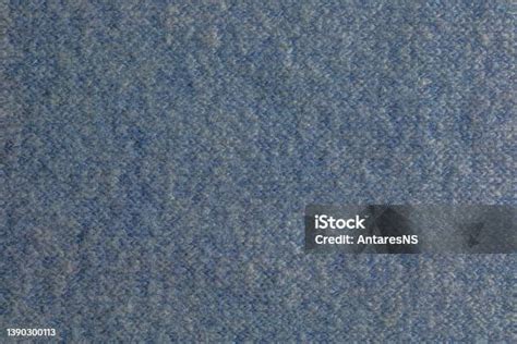 블루 그레이 니트 카펫 클로즈업 회색 파란색 배경에 섬유 질감 상세한 따뜻한 원사 배경 천연 양모 직물 스웨터 조각 0명에 대한 스톡 사진 및 기타 이미지 Istock