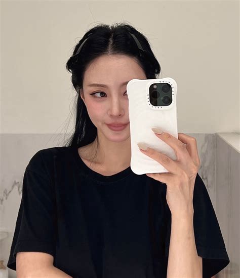 한예슬 초근접 셀카로 뽐낸 미모10세 연하 남편 또 반해 헤럴드 Pop