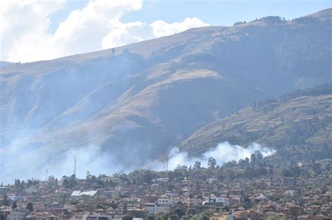 Reportan Un Incendio De Magnitud En El Parque Tunari Los Tiempos