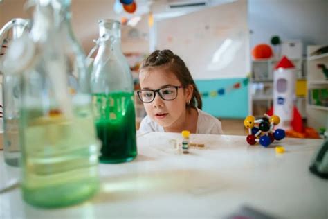 13 Awesome Chemical Reaction Experiments You Can Do At Home