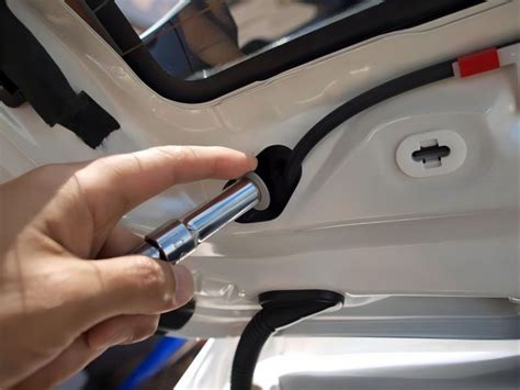 How To Install And Uninstall Hollow Rivets Safely KENENG