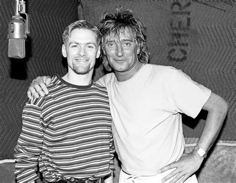 Bryan Adams Yksi Suomalaisten Rakastama Asia Hänet Sytyttää Apu