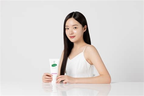 강나언 스킨케어 브랜드 뮤즈 발탁…통통 튀는 매력과 깨끗한 이미지 디지틀조선일보 디조닷컴