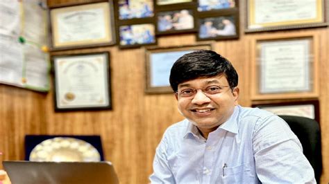 Iit Bombays Prof Rohit Srivastava Wins Rashtriya Vigyan Puraskar