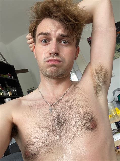 A Sweaty And Very Candid Shot Scrolller