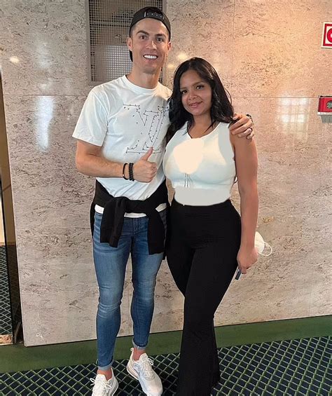 رد ادعای رابطه جنسی با اینفلوئنسر ونزوئلایی توسط کریستیانو رونالدو