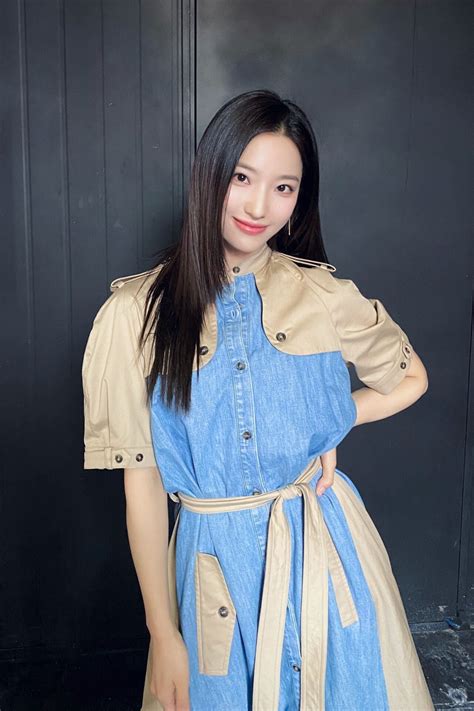 일어나자마자 롬 사진 올라왔네 연예인잡담 에펨코리아