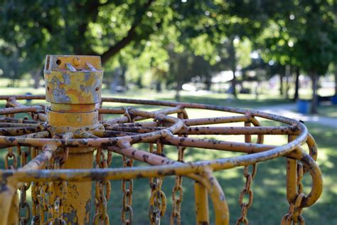 무료 이미지 집 밖의 목재 스포츠 경기 휴양 차량 공원 가구 바구니 운동장 디스크 골프 6000x4000 652011 무료 이미지 Pxhere