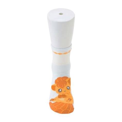 Pokémon Two Of A Kind Mid Length Socks Vulpix And Alolan Vulpix 23