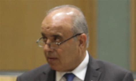 من هو عزمي محمود محافظة وزير التعليم الجديد بالأردن السيرة الذاتية