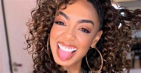 Dandara Mariana é Traída Pelo Namorado Enquanto Estava No Dança Diz