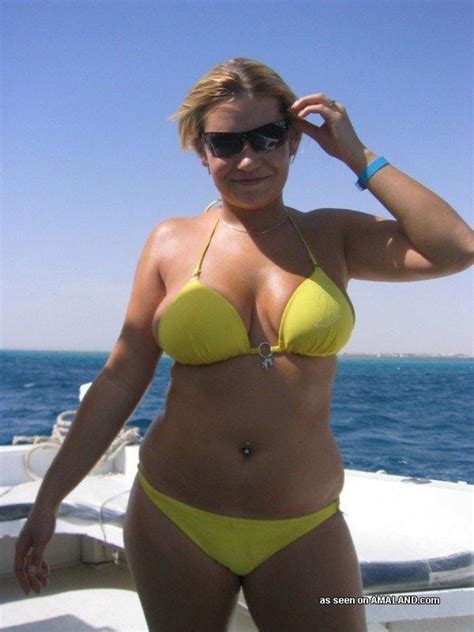 Wild Chunky Amateur Babes In Sleazy Poses Porn Pictures Xxx Photos