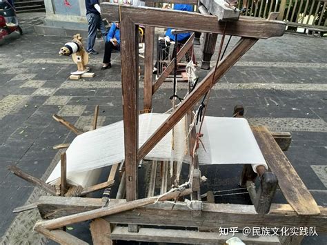 侗族服饰的传承与发展 知乎
