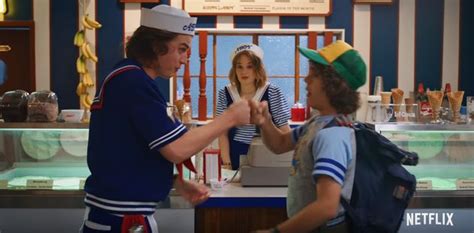 기묘한 이야기 시즌 3 공식 예고편이 공개됐다 허프포스트코리아