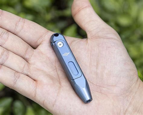 Oknife Otacle D1 Puts Eight Screwdrivers In Your Pocket