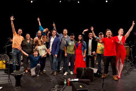 Luciano Lus Brazilian Driven World Music