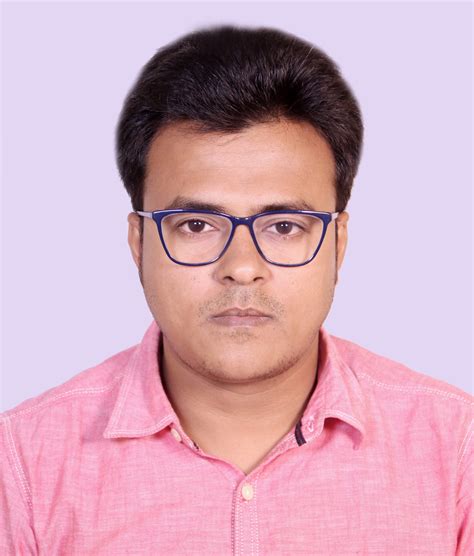 Mr Rajat Subhra Halder Research Adamas University