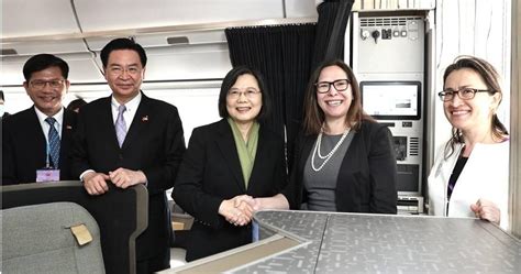 蔡英文抵紐約 美在台協會主席登專機接機、政要將出席僑宴 政治 Ctwant