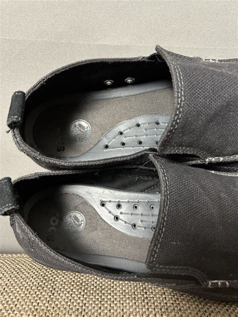 Crocs Slip On Size 10 Mens Walu Casual Canvas Loafers Gem