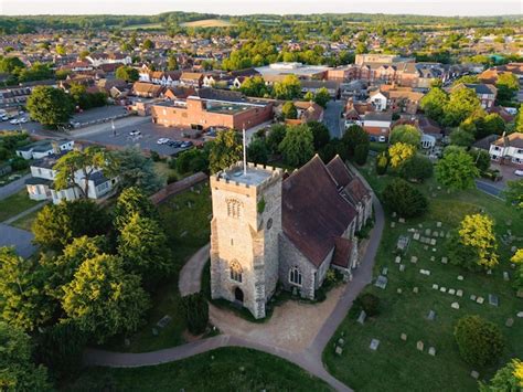 Vista Aérea Da Igreja De Santa Maria Thatcham Foto Premium