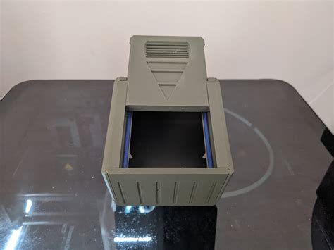 Stl File Magnetic Sliding Container 3d Printed 🧲 ・template To Download