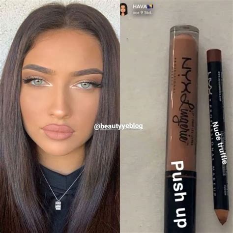 Épinglé Sur Hair And Makeup Trucs De Maquillage Maquillage Facile