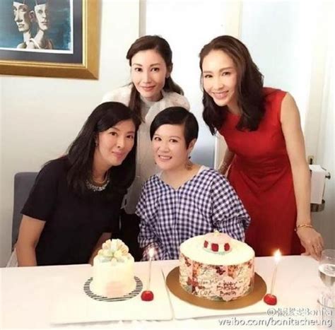 李嘉欣、黎姿19日合体为设计师好友庆生 新闻资讯 高贝娱乐