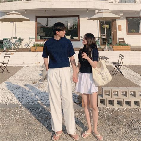 [3컬러 단독진행] 여름 제주도 신혼여행 데이트 꽈배기 퍼프 소매 반팔 니트 커플시밀러룩 에이블리