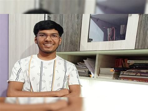meet mridul agarwal who has topped jee advanced 2021 with 96 66