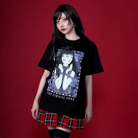 伊藤潤二幻怪地帯 Tシャツ 墓場の画廊カラーブラック｜墓場の画廊online Store