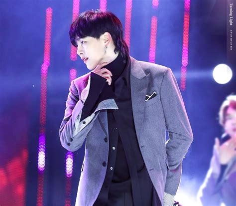 16 Gaya Rambut Mullet Yang Paling Populer Wajib Cek All Things Hair Id