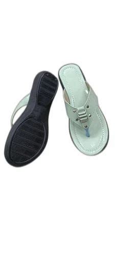 Casual Wear Ladies Fancy Flat Chappal At Rs 70pair In Delhi Id