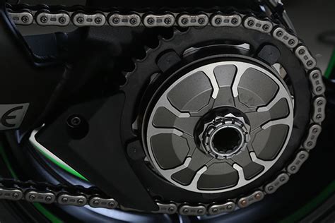 Noise Speed Power Kawasaki H Vs H R Australian Motorcycle News