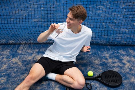 The Ultimate Guide To Dinking In Pickleball The Big Dink