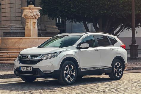 2019 Honda Cr V Hybrid The Petrol Suv That Mimics A Diesel Motoring