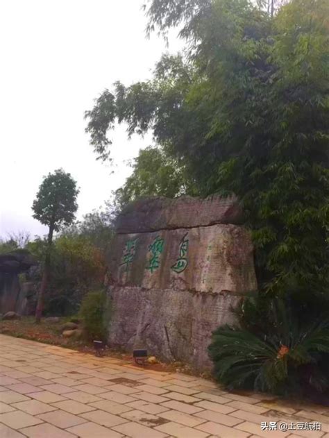 這個小鎮一腳踏三省，因一本小說出名，仍能找到小說中寫的東西 每日頭條