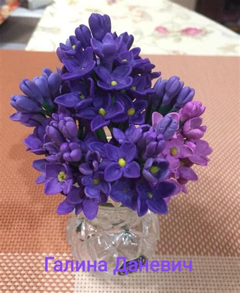 Первый букетик из холодного фарфора 💜💜💜💜 | Фарфор, Работы