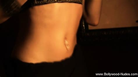 Her Erotic Dance Moves Will Make You Forget Your Stress Eporner