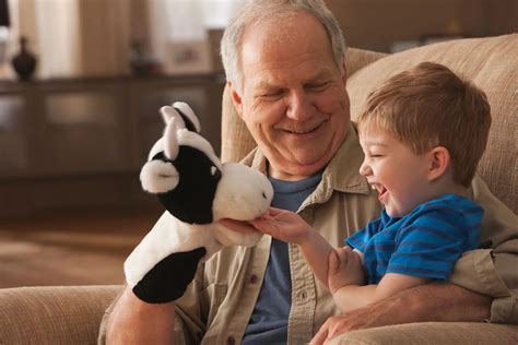 Padres A Los 80 Cuáles Son Los Riesgos Para La Salud De Los Bebés