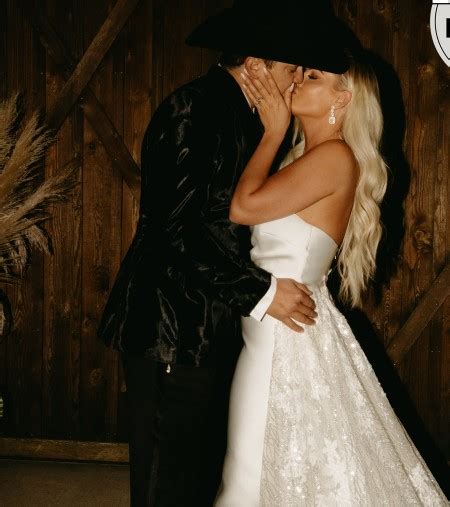 Jon Pardi Gets Hitched To Longtime Girlfriend Summer Duncan Glamour Fame