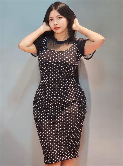 👸 𝐀𝐲𝐞 𝐍𝐲𝐞𝐢𝐧 𝐌𝐨𝐧 🇲🇲 Beautiful Asian Women Asian Model Asian Beauty