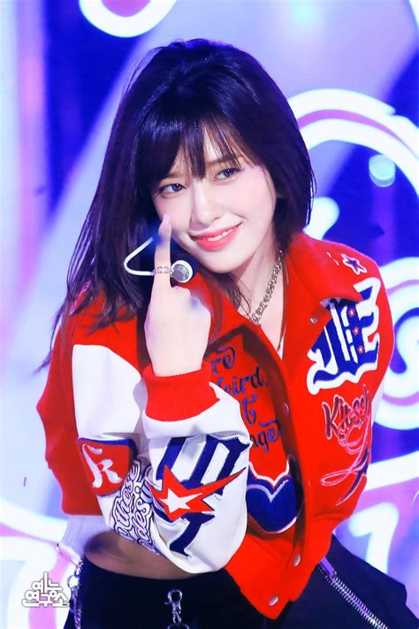 230429 Ive Kitsch Mv Behind The Scenes R Ive