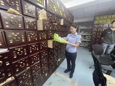 长春开展节前“两品一械”安全检查经营化妆品宽城