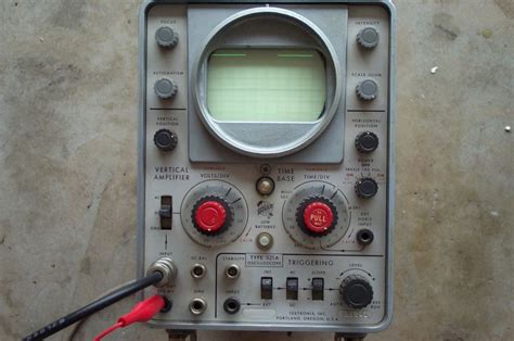 Tektronix 300 Series