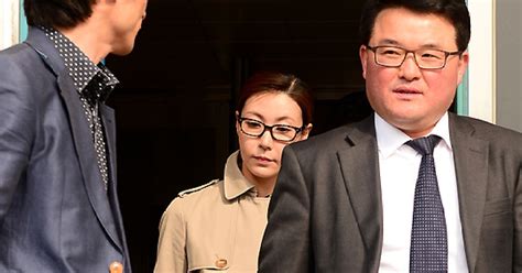 Td포토 2차 공판에서 모습 드러낸 성현아
